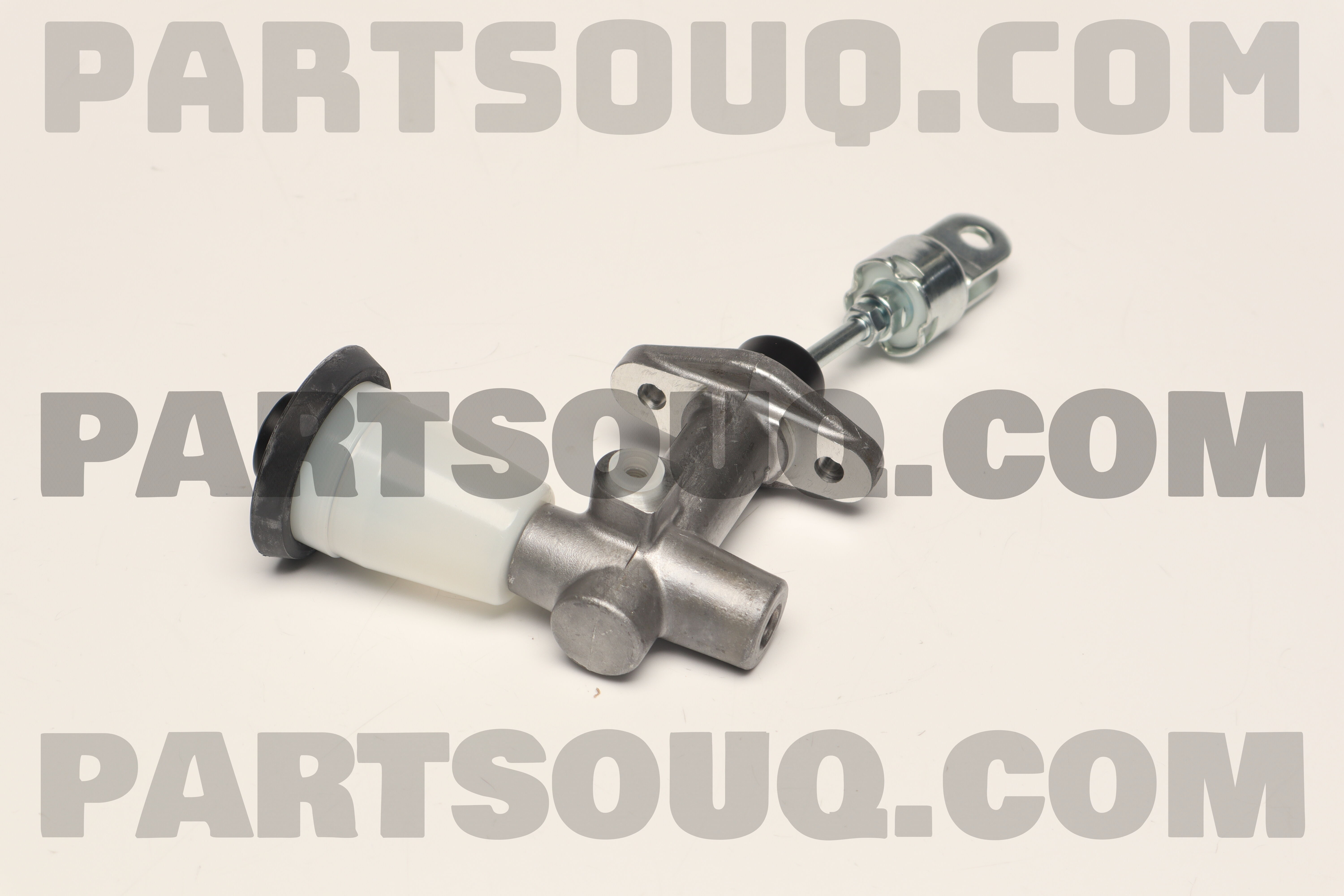 CLUTCH MASTER CYL MR374330 | Nakamoto Parts | PartSouq