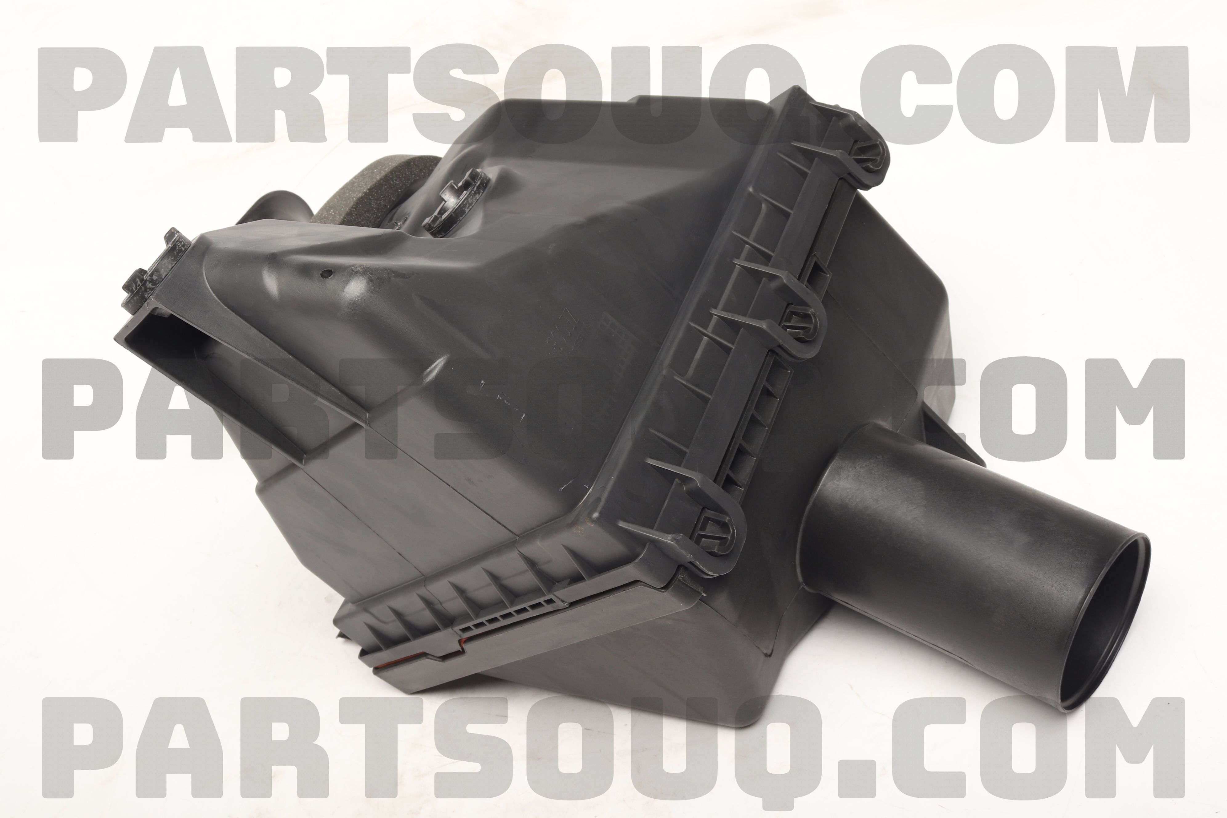 AIR CLEANER 16500ZE01A | Nissan Parts | PartSouq