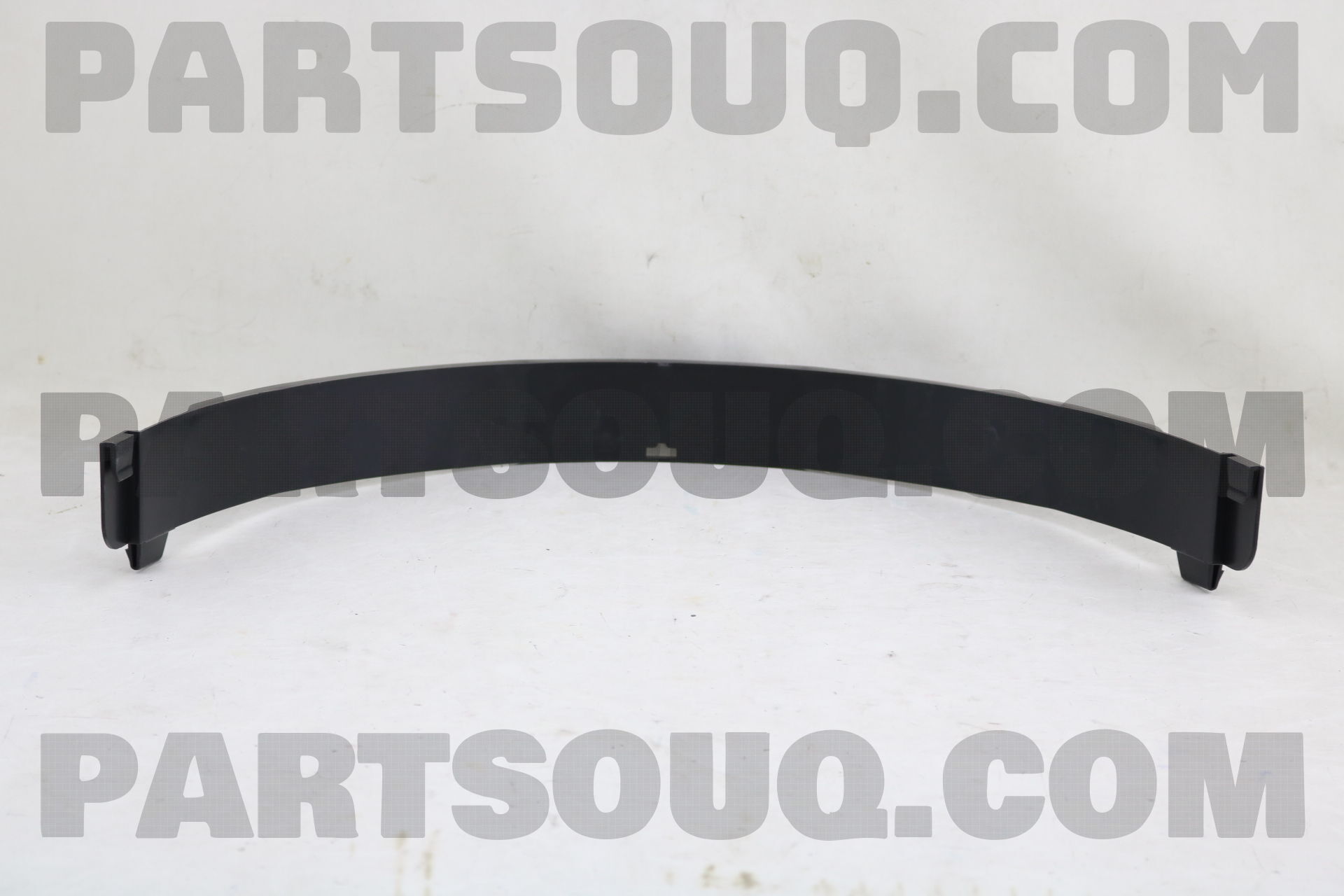 SHROUD-RADIATOR,LOWER 2147741L00 | Nissan Parts | PartSouq