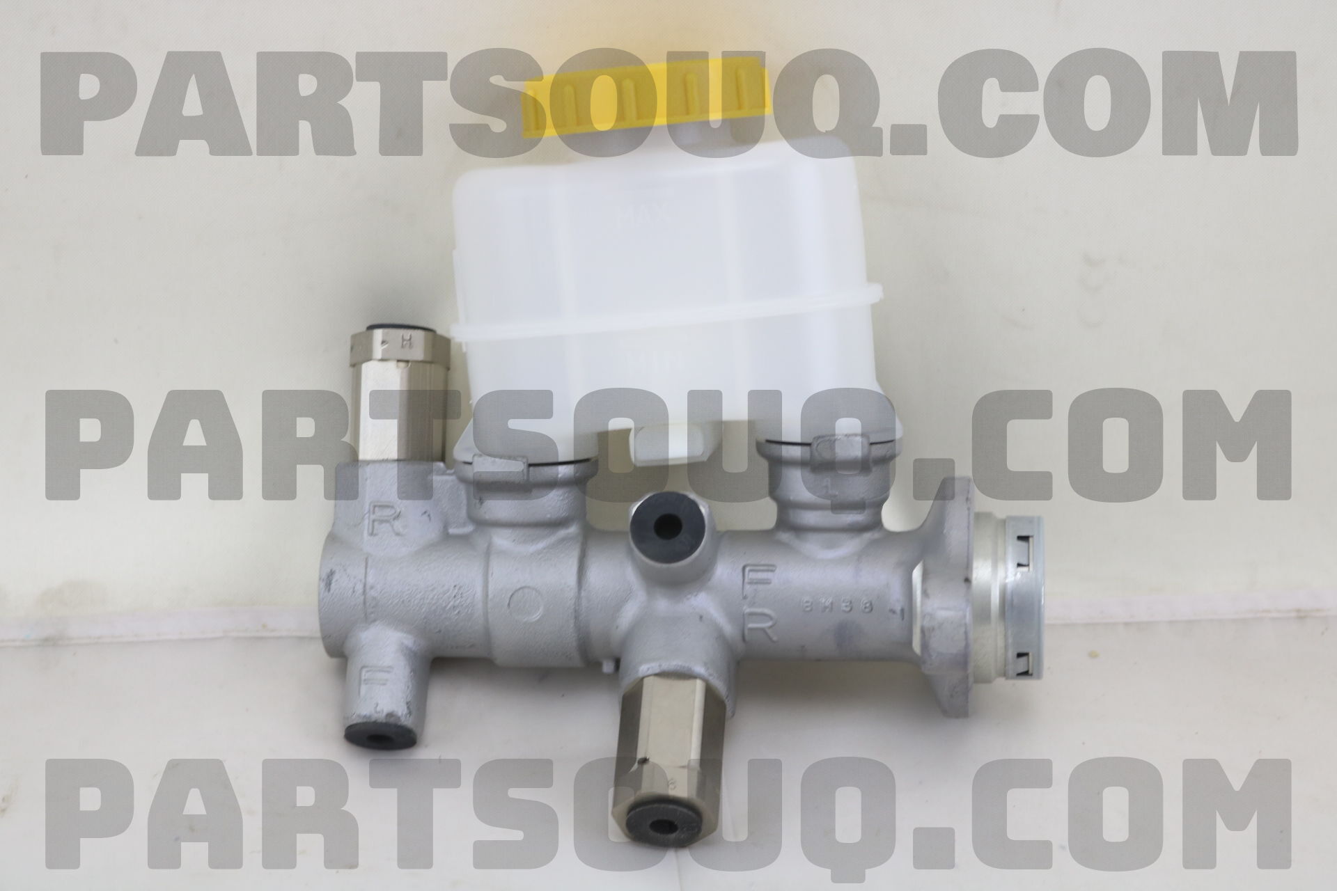 CYLINDER ASSY-BRAKE MASTER 460102M124 | Nissan Parts | PartSouq