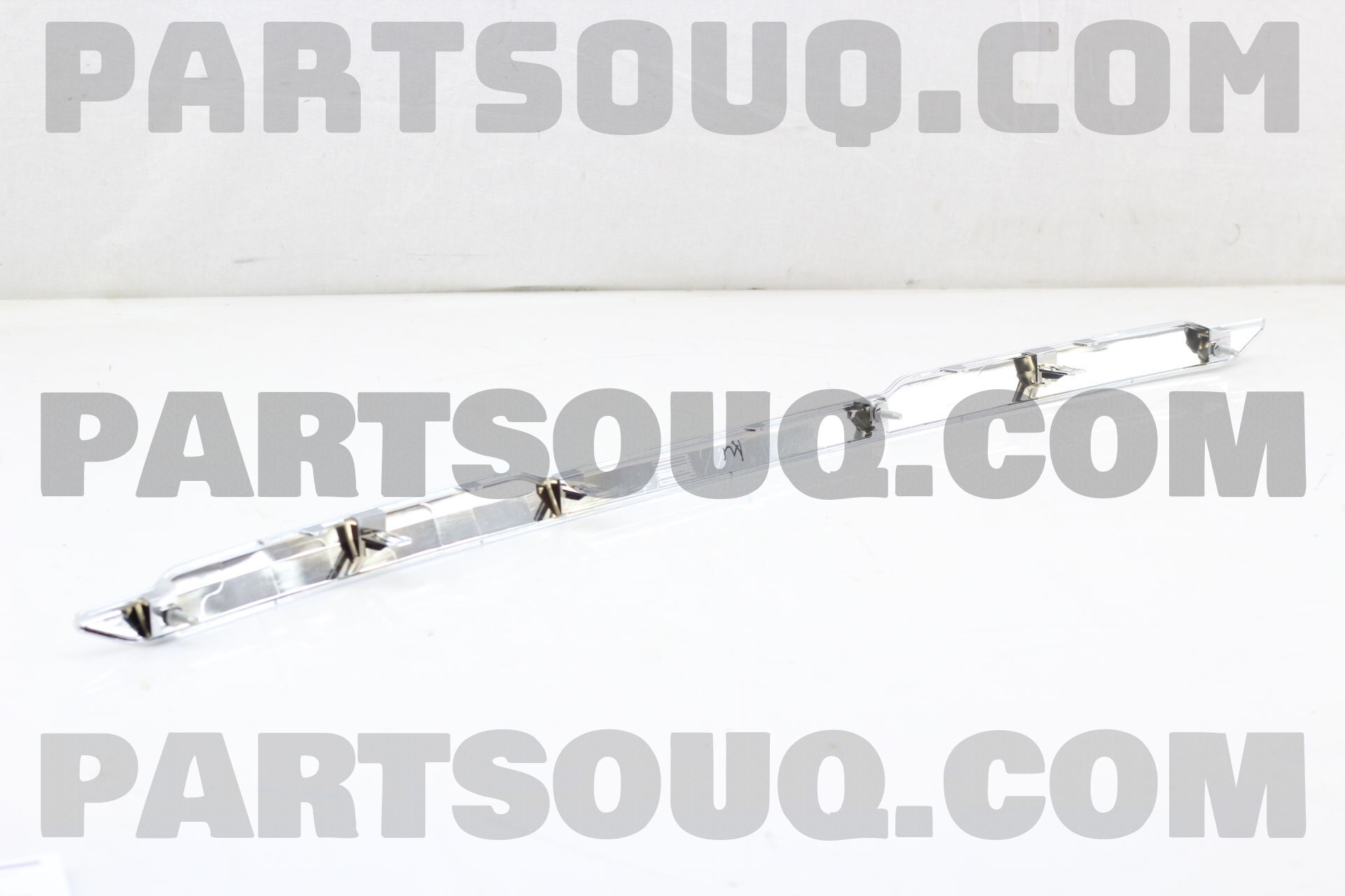 MOULDING-FRONT BUMPER 620726FL0A | Nissan Parts | PartSouq
