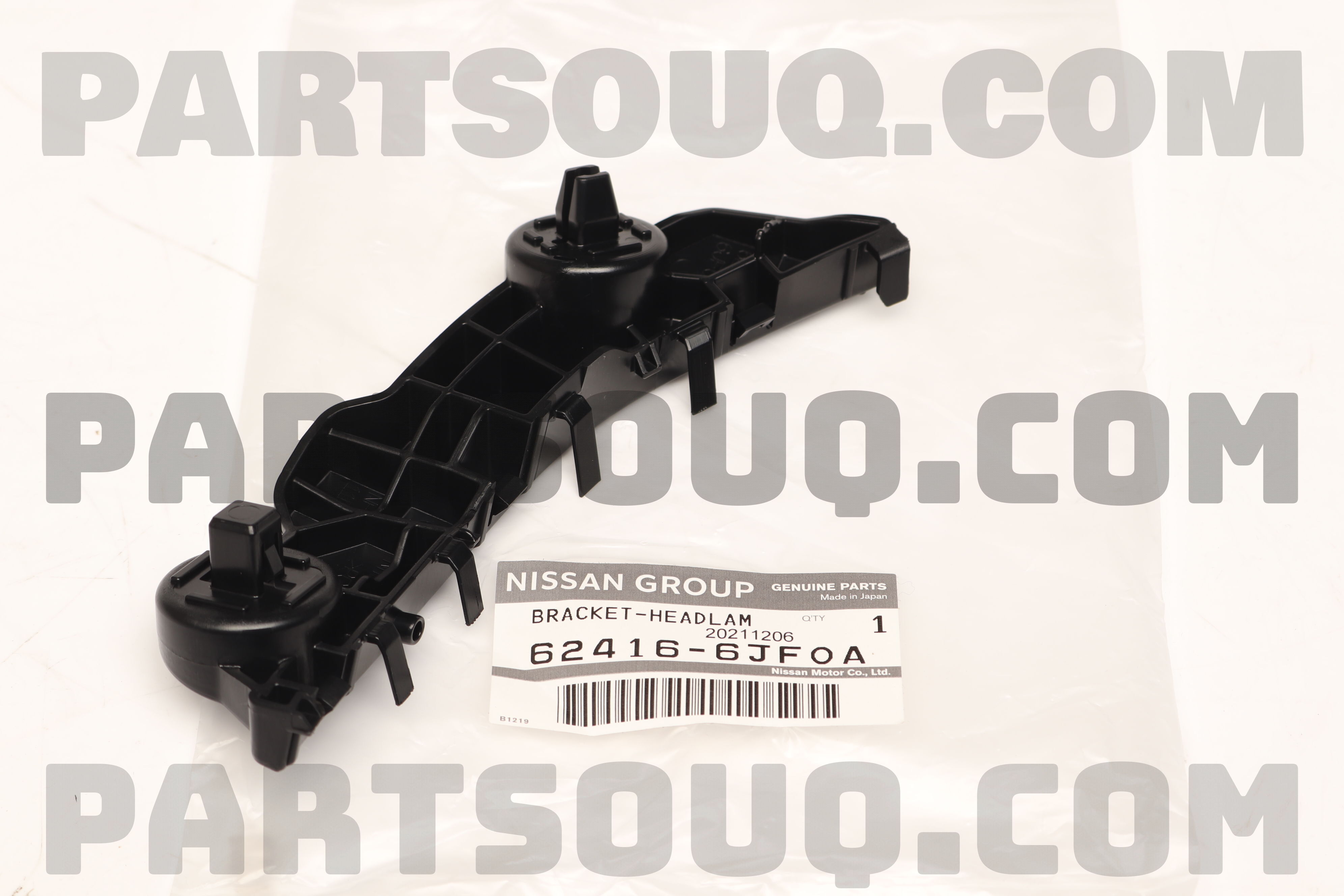 BRACKET HEADLAMP RH 624166JF0A | Nissan Parts | PartSouq