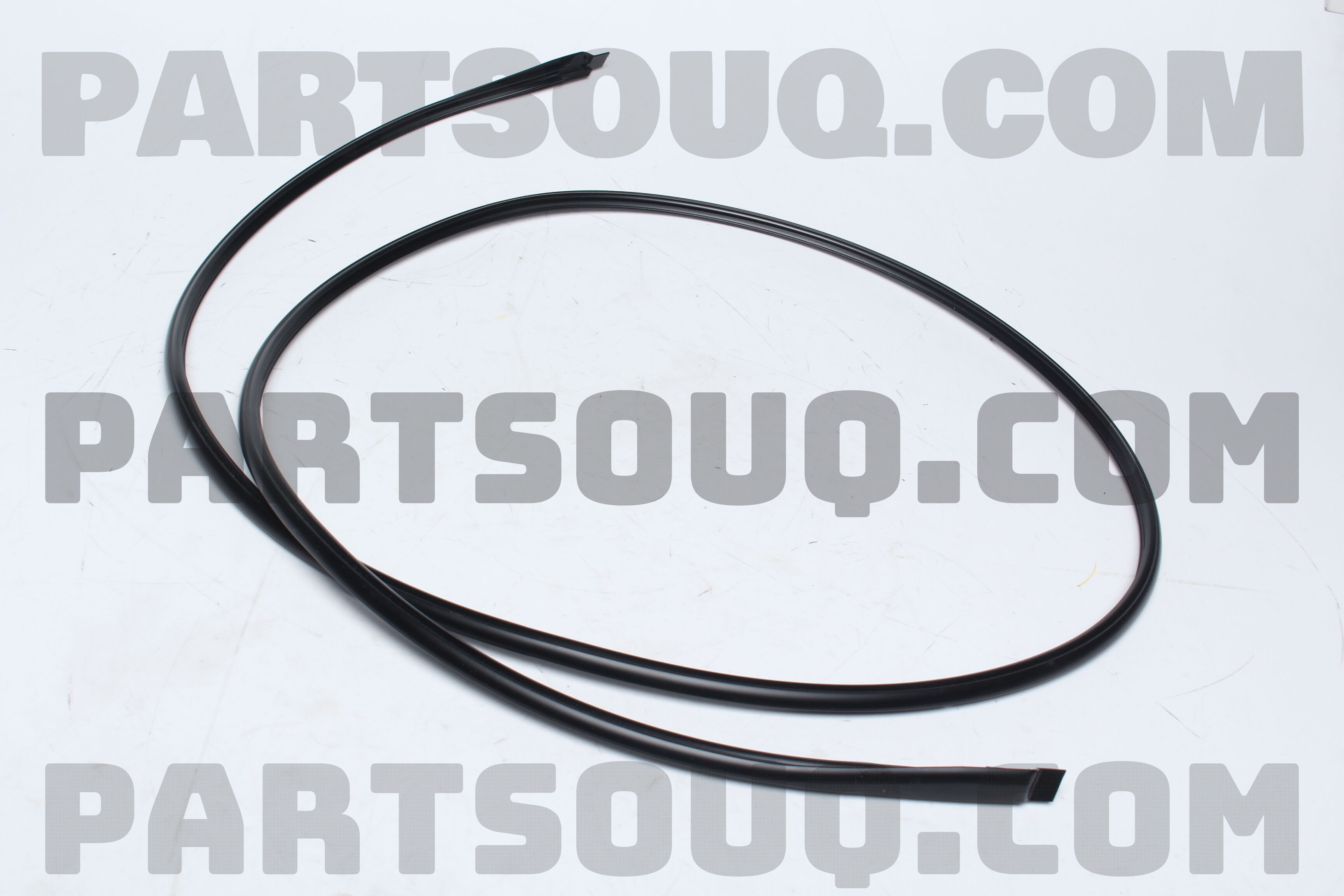 MOULDING-WINDSHIELD UPPER,CENTER 72751VB000 | Nissan Parts | PartSouq