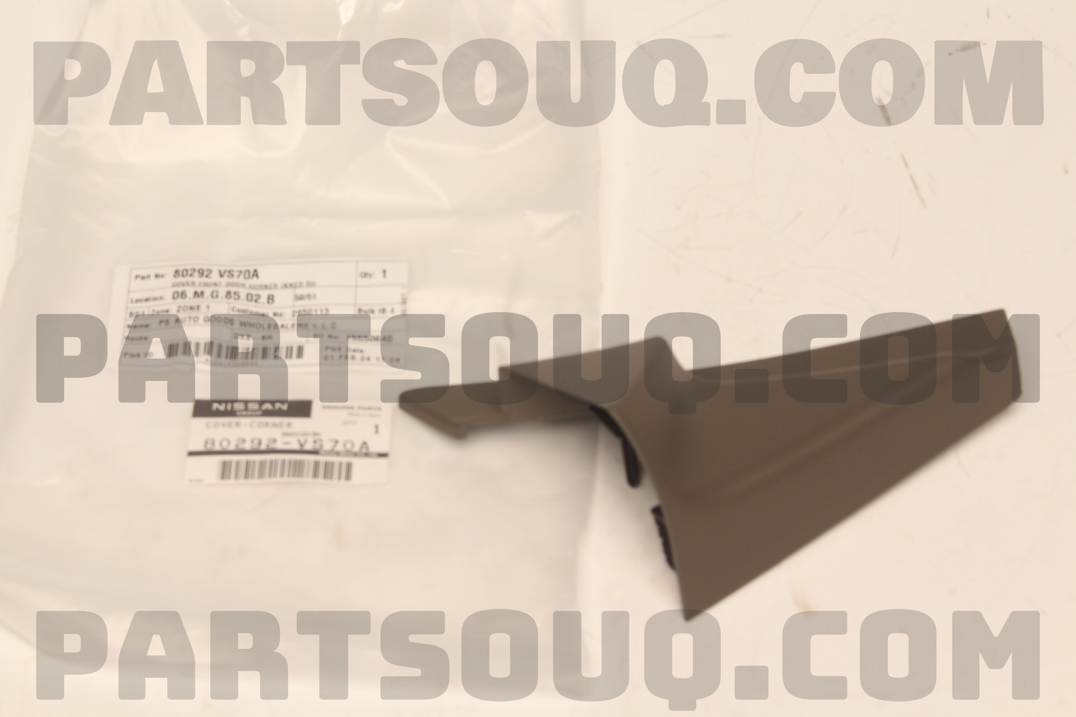 COVER-FRONT DOOR CORNER,INNER RH 80292VS70A | Nissan Parts | PartSouq