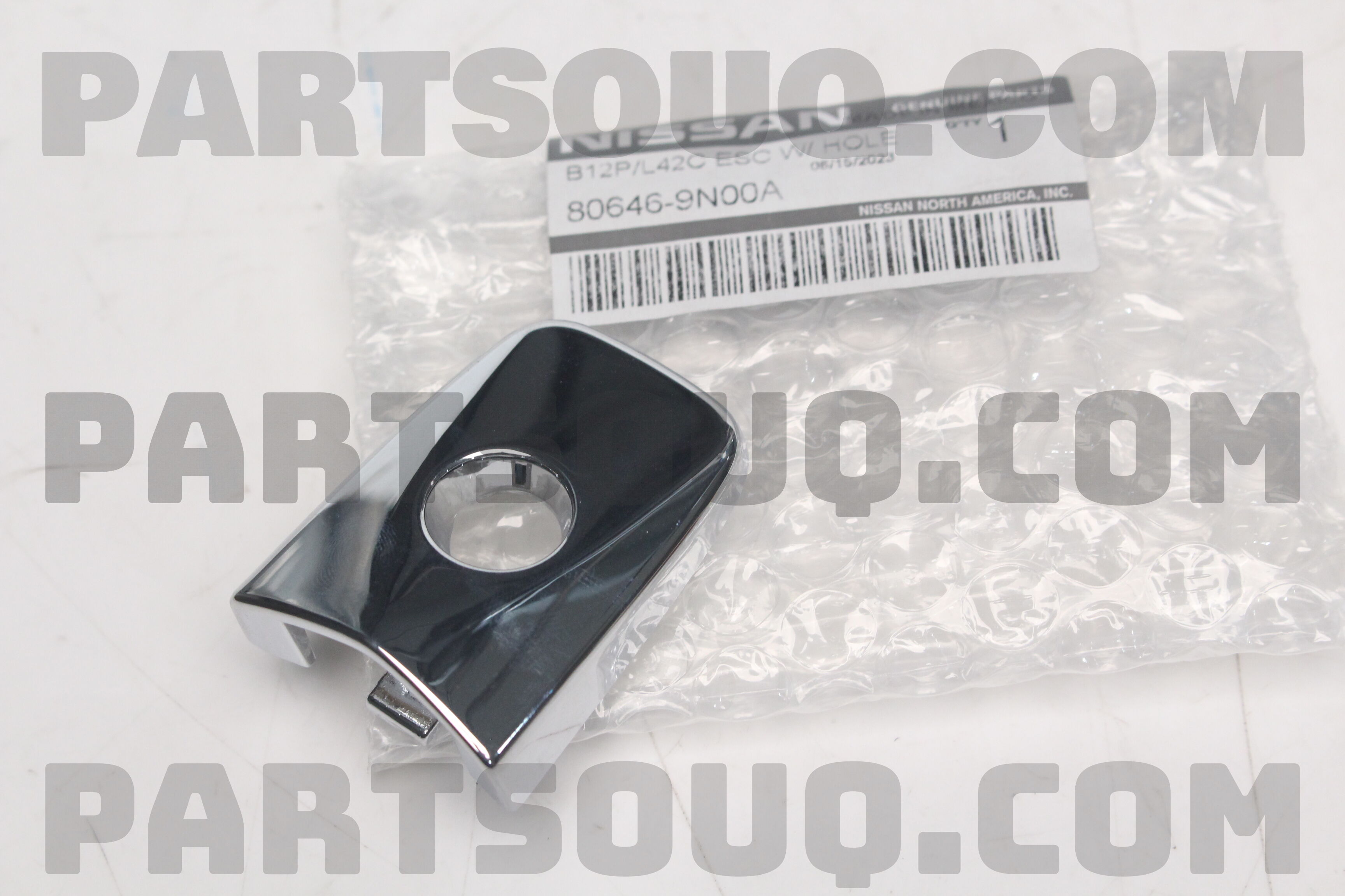 ESCUTCHEON ASSY-DOOR OUTSIDE HANDLE 806469N00A | Nissan Parts | PartSouq