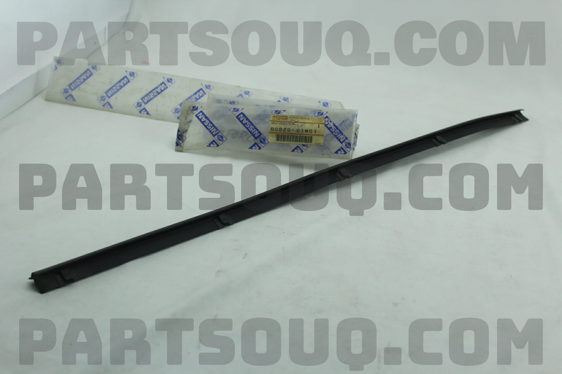 WEATHERSTRIP-FRONT DOOR OUTSIDE,RH 8082001W01 | Nissan Parts | PartSouq