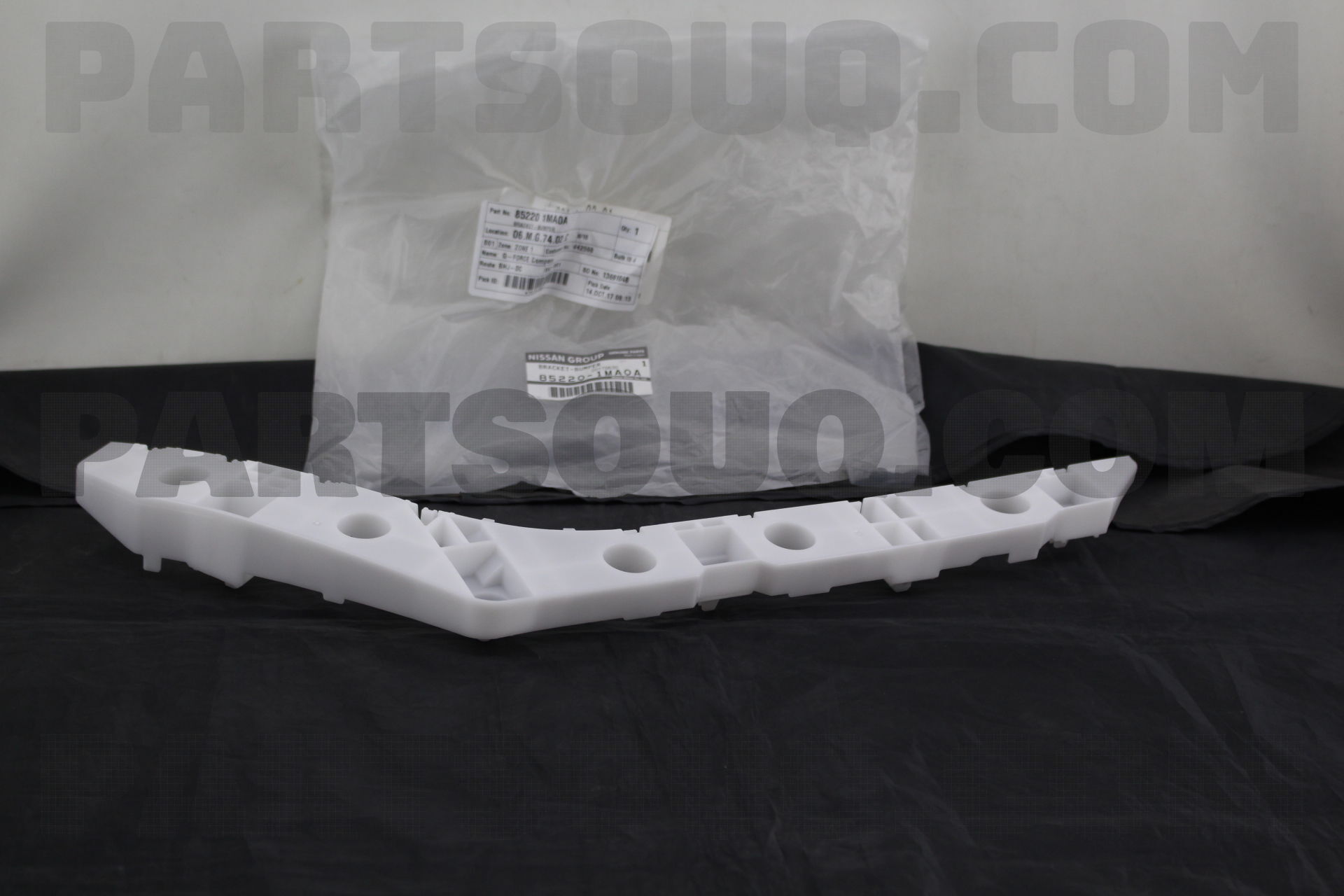 BRACKET-REAR BUMPER SIDE,RH 852201MA0A | Nissan Parts | PartSouq