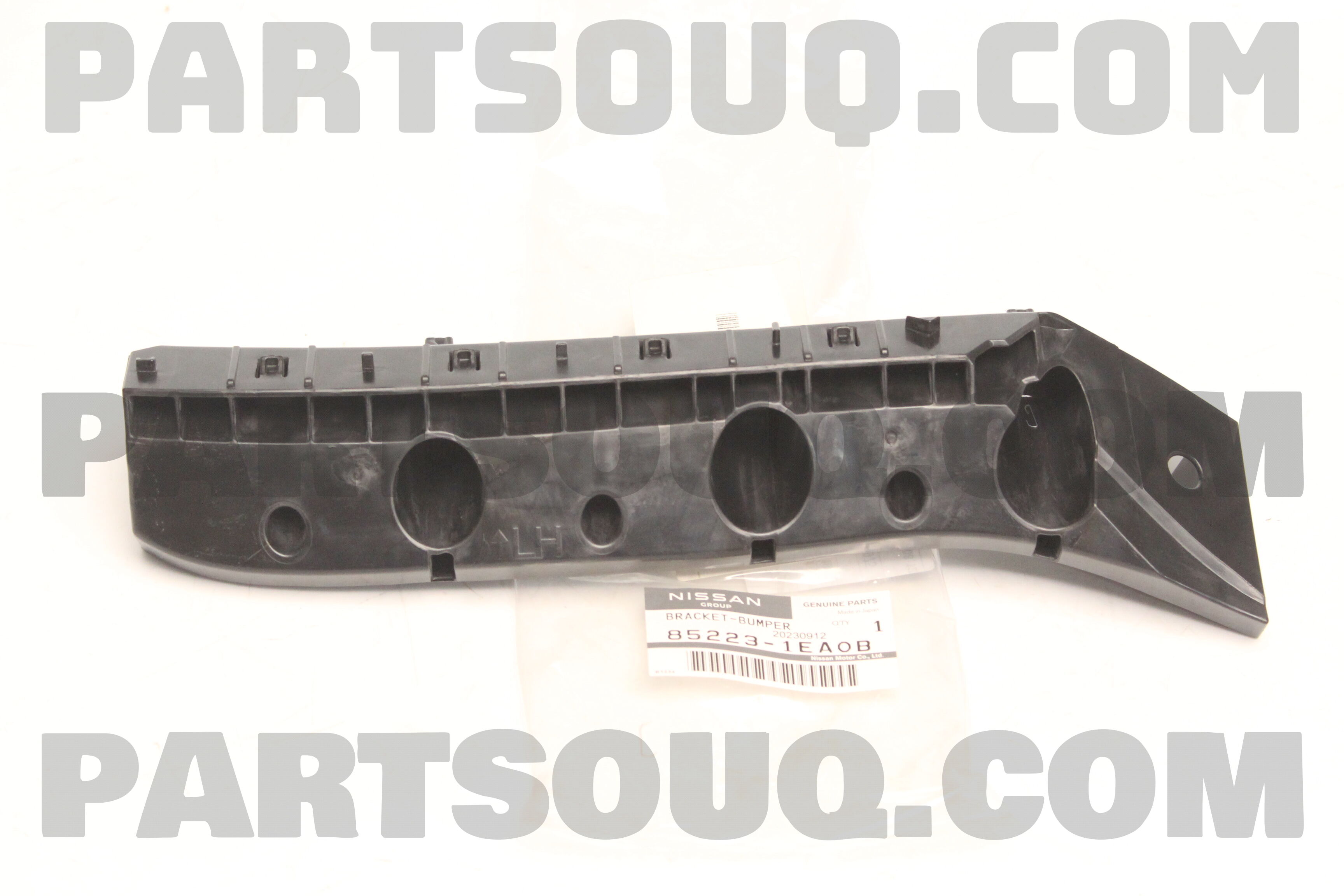 BRACKET-REAR BUMPER SIDE,LH 852231EA0B | Nissan Parts | PartSouq
