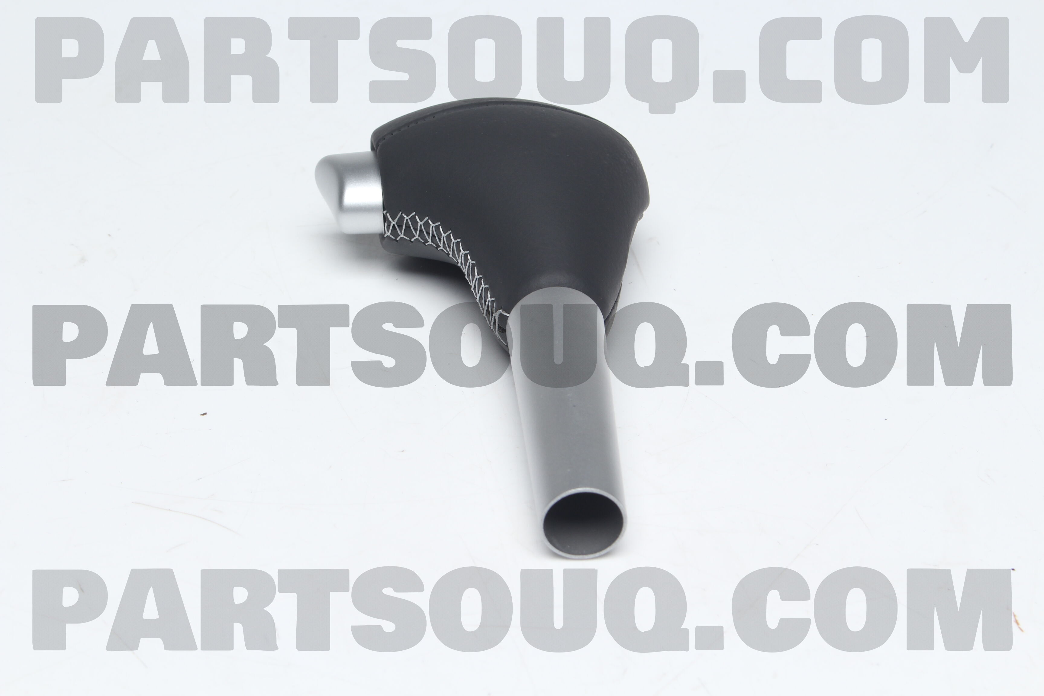 KNOB SHIFT 8200825410 | Renault Parts | PartSouq