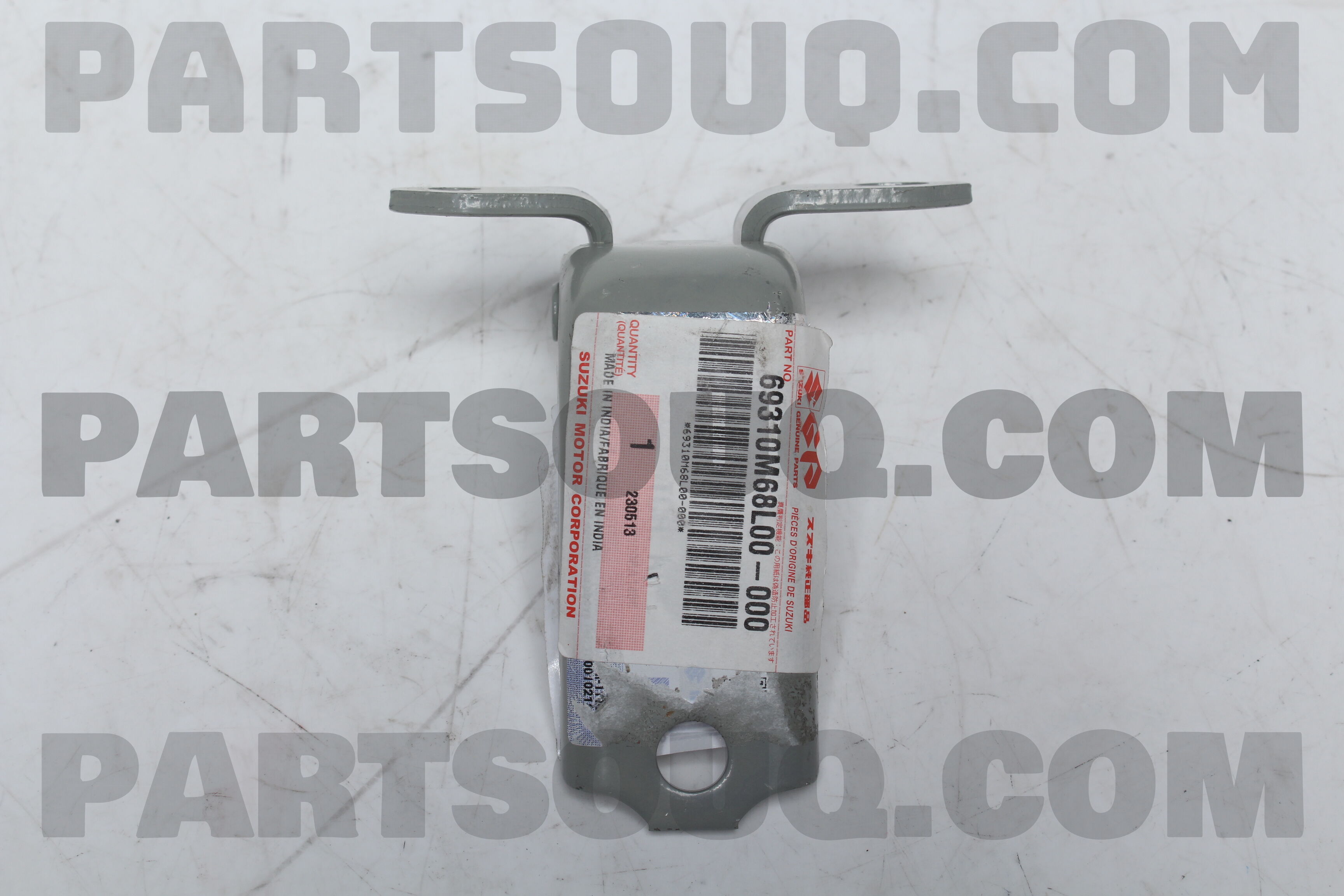 HINGE, FRONT DOOR UPPER RH 69310M68L00 | Suzuki Parts | PartSouq