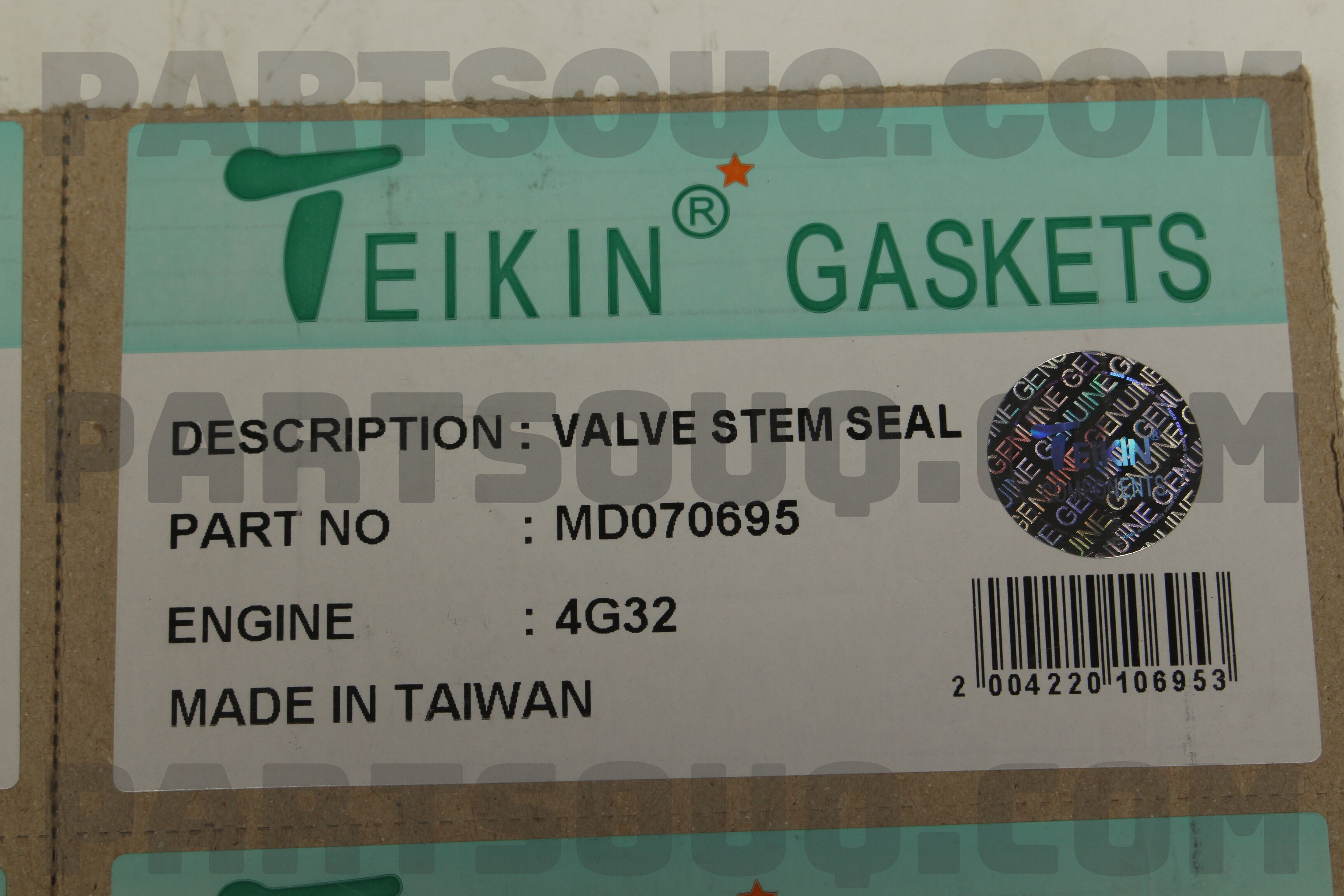 SEAL-VALVE STEM MD197467 | Hyundai / KIA Parts | PartSouq