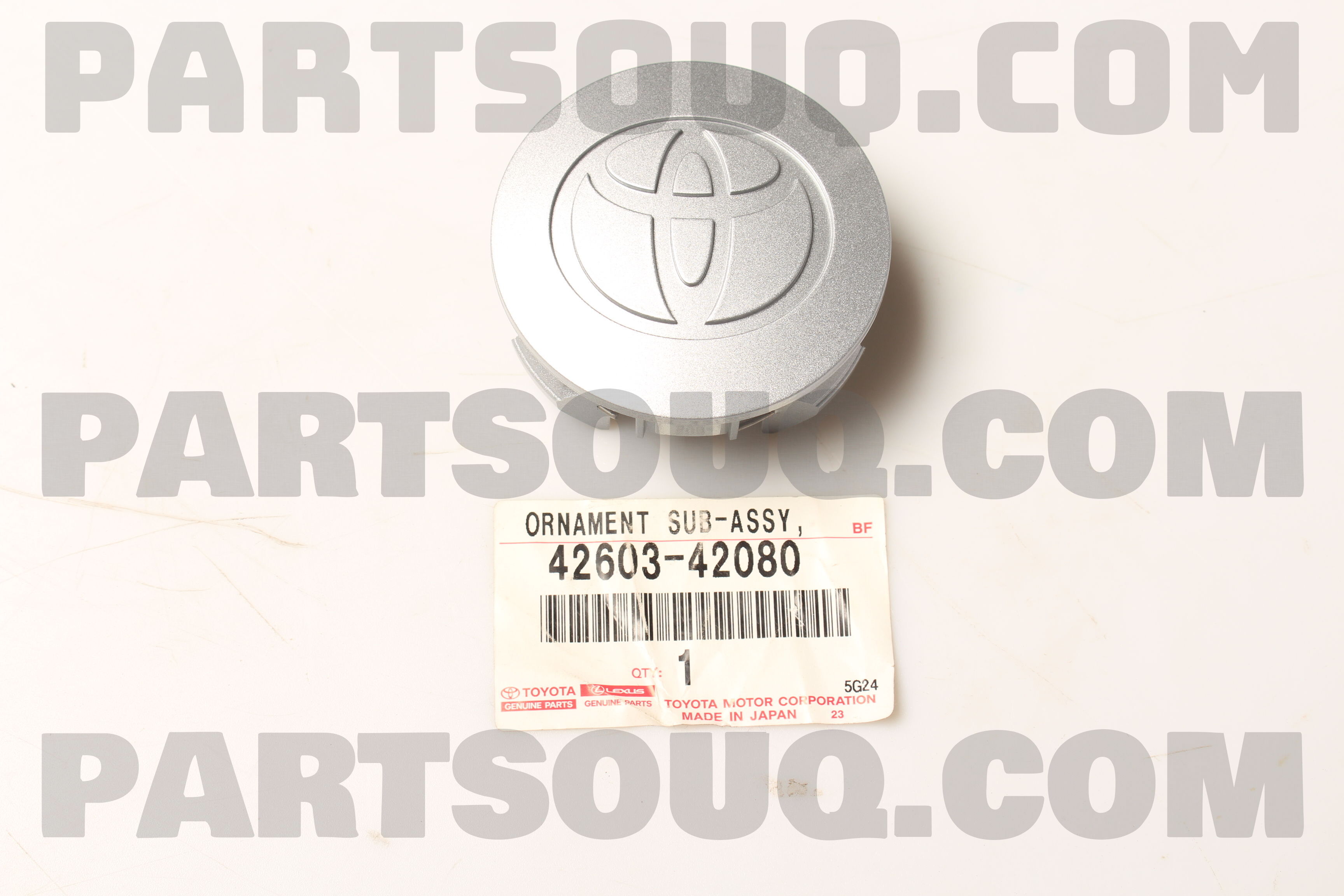 ORNAMENT SUB-ASSY, WHEEL HUB 4260342080 | Toyota Parts | PartSouq