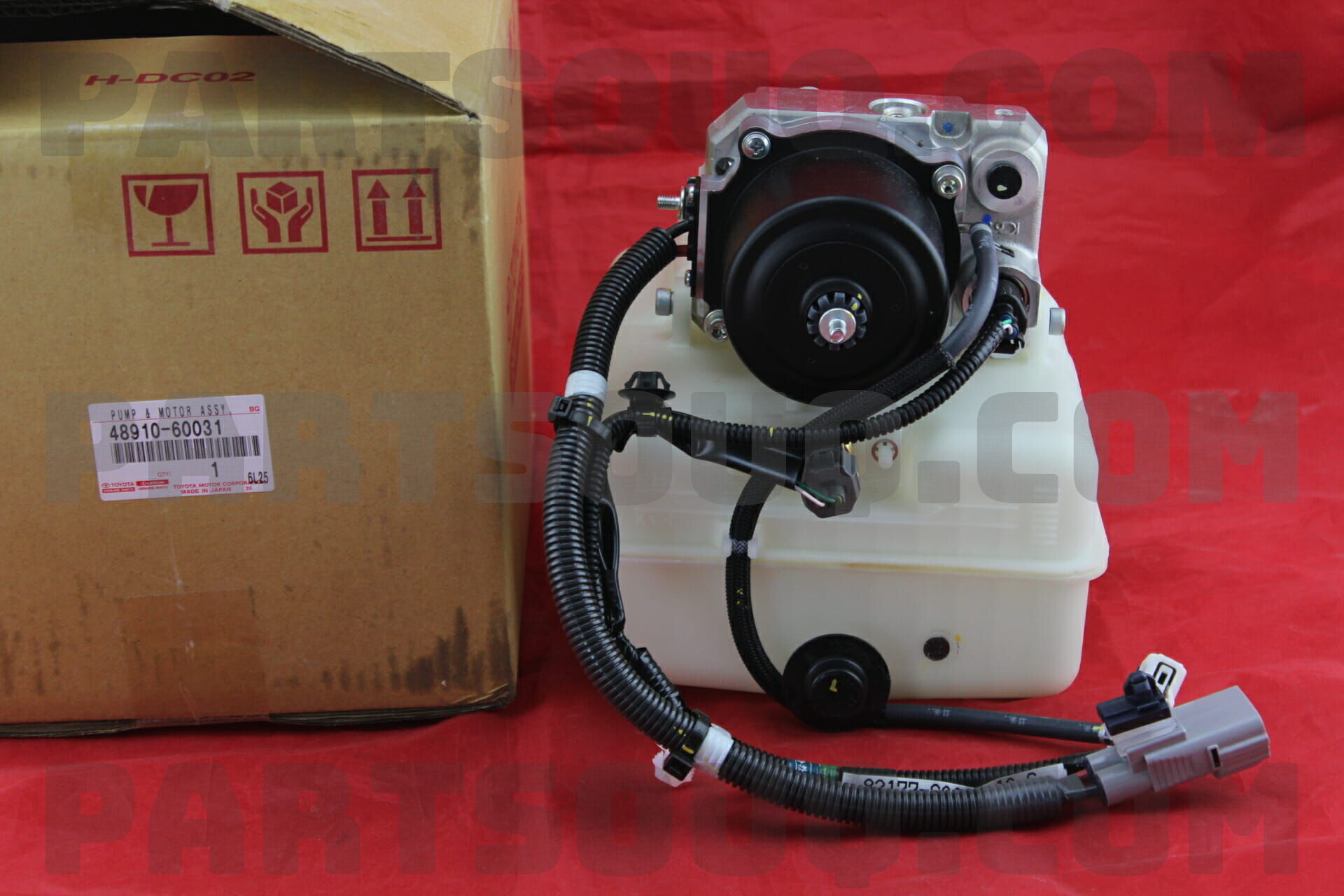 PUMP & MOTOR ASSY, HEIGHT CONTROL 4891060031 | Toyota Parts | PartSouq
