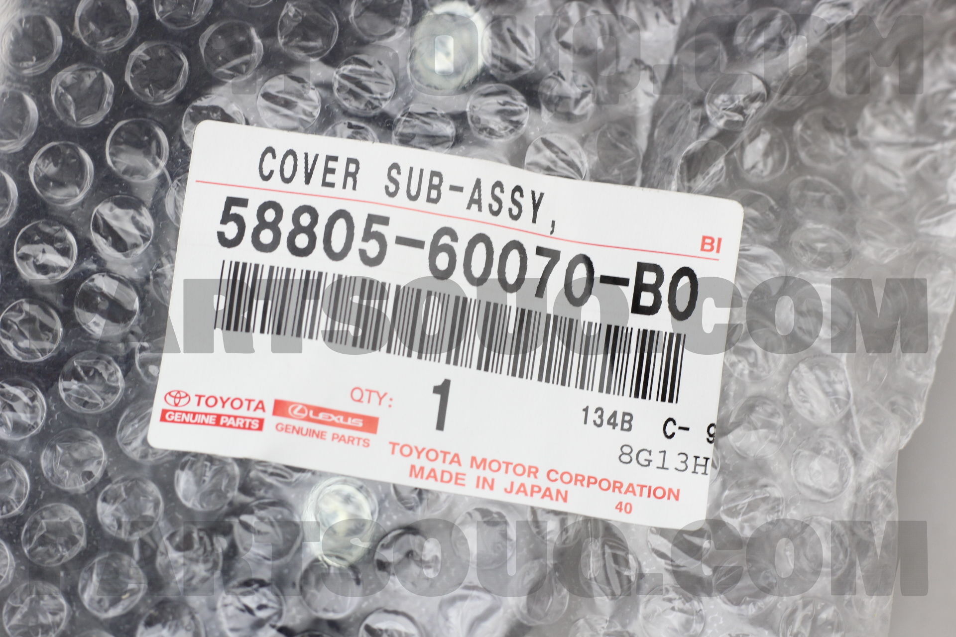 COVER SUB-ASSY, TRANSFER LEVER HOLE 5880560070B0 | Toyota Parts | PartSouq