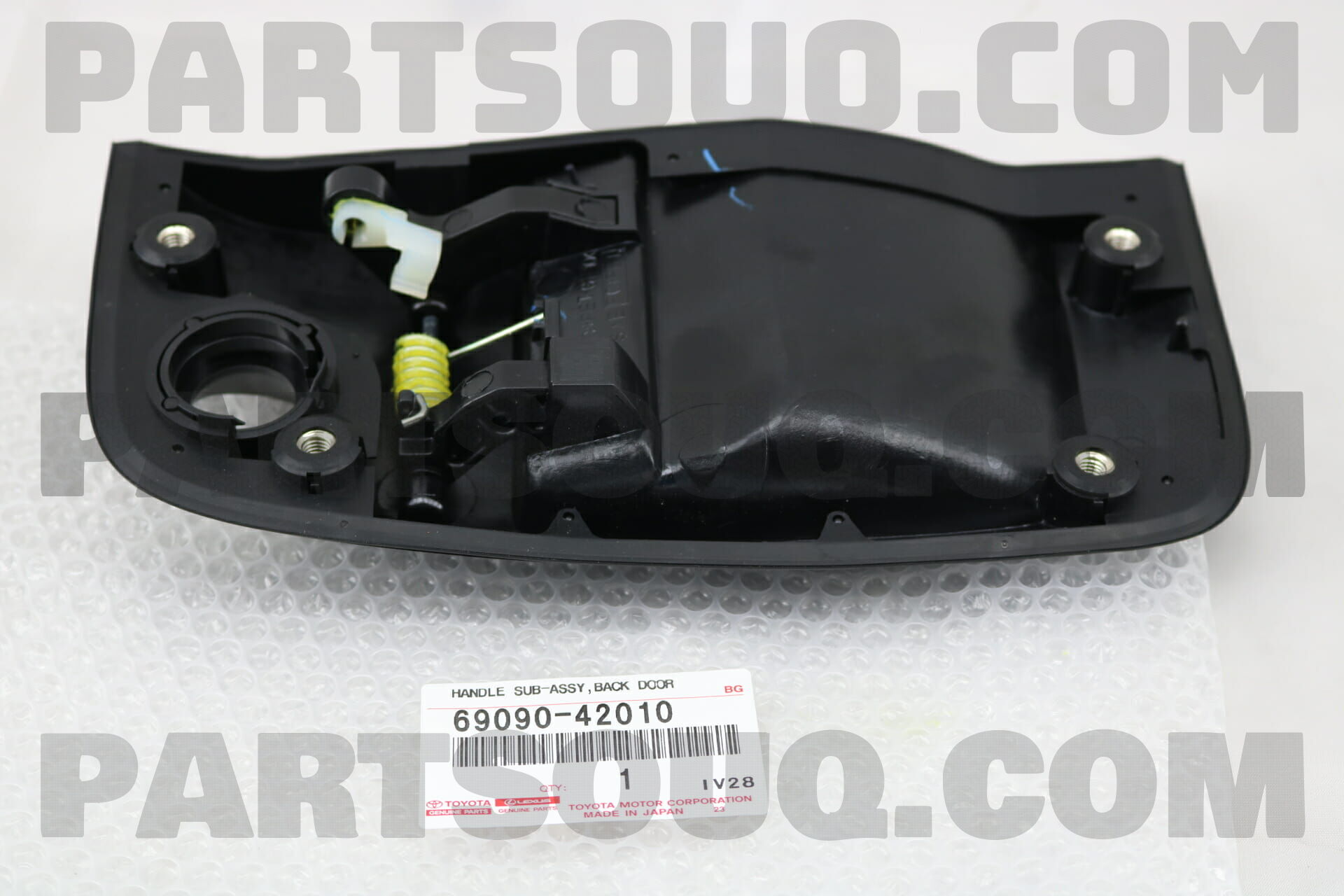 HANDLE ASSY, BACK DOOR, OUTSIDE 6909042010 | Toyota Parts | PartSouq