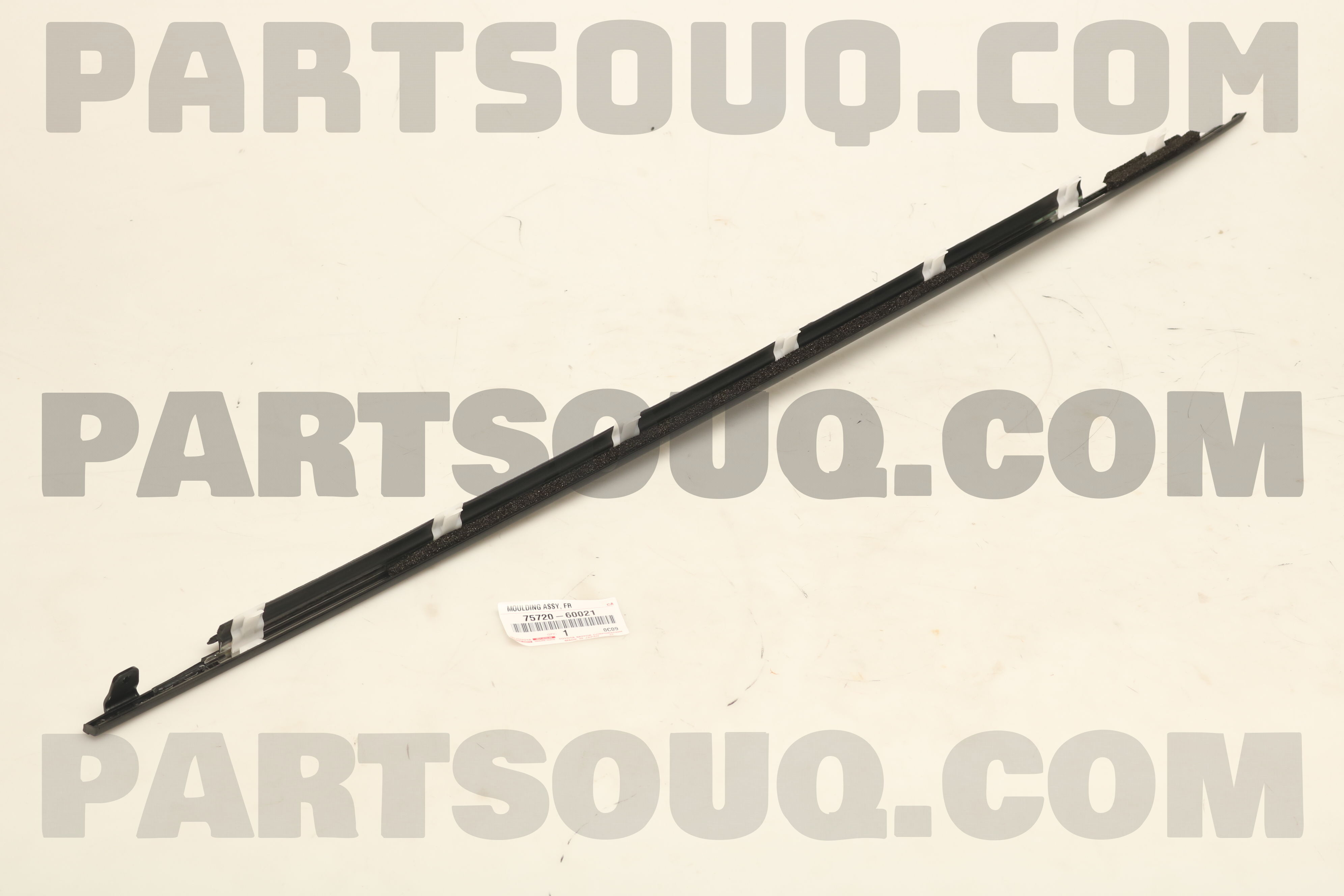 MOULDING ASSY, FRONT DOOR BELT, LH 7572060021 | Toyota Parts | PartSouq