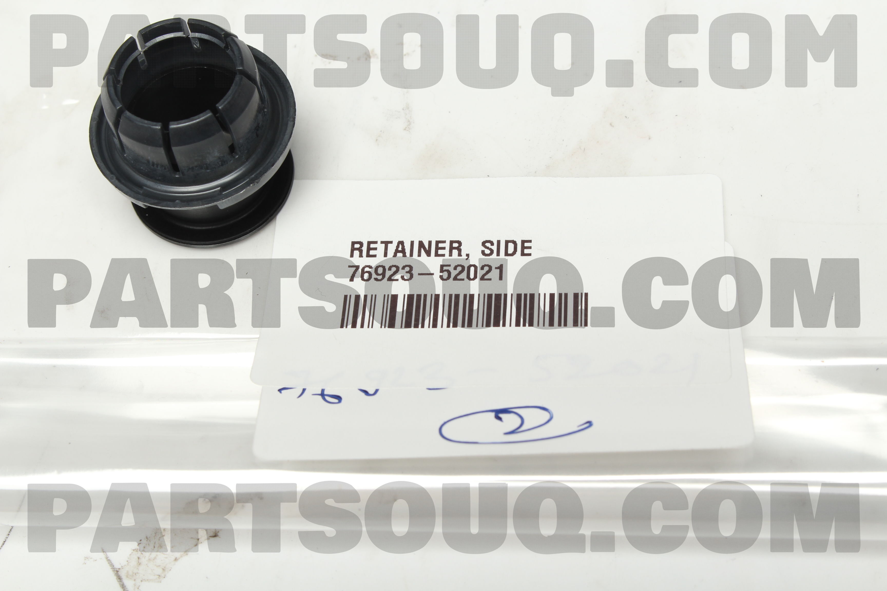 RETAINER, ROCKER PANEL MOULDING 7692352021 | Toyota Parts | PartSouq