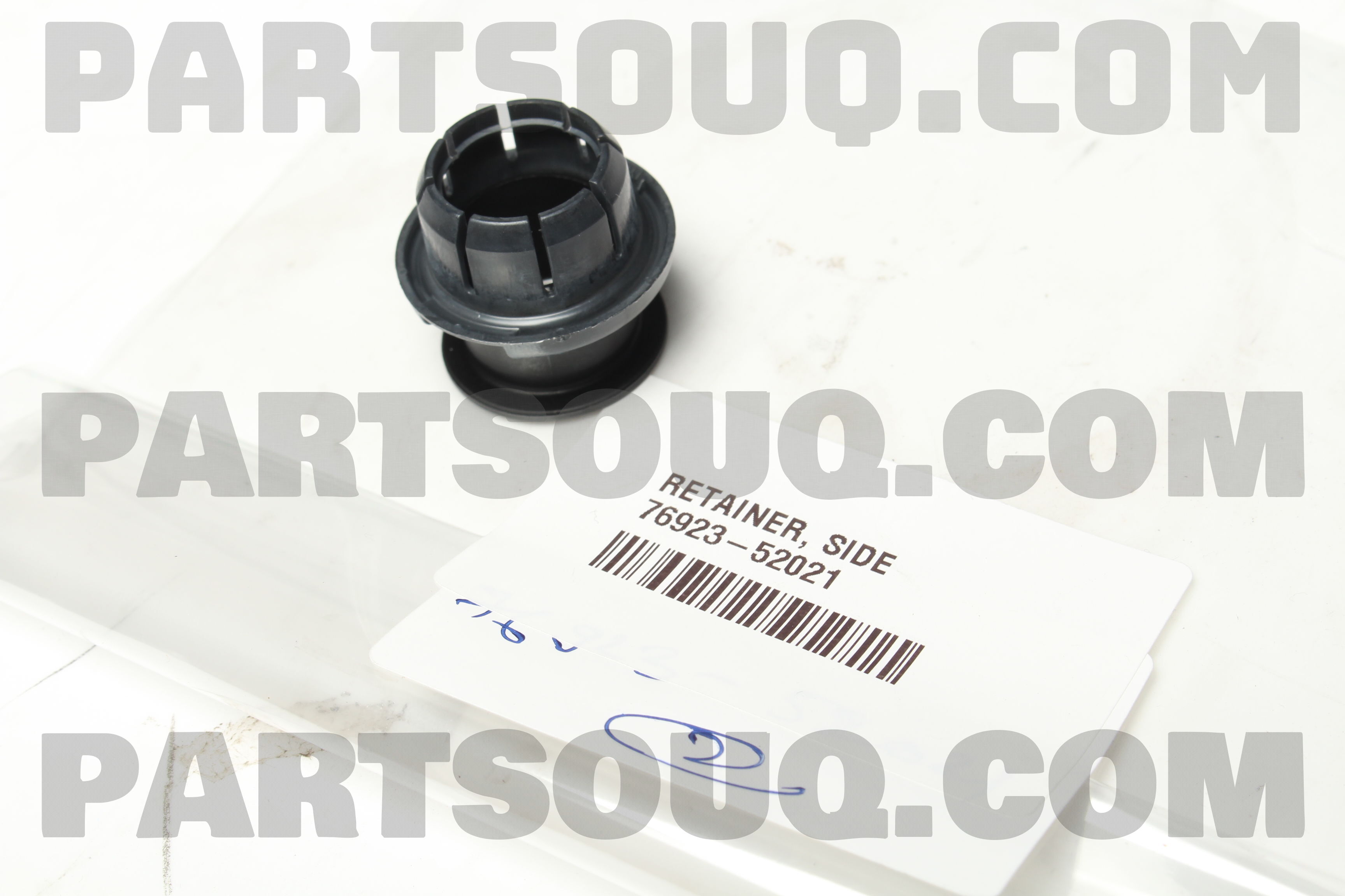 RETAINER, ROCKER PANEL MOULDING 7692352021 | Toyota Parts | PartSouq