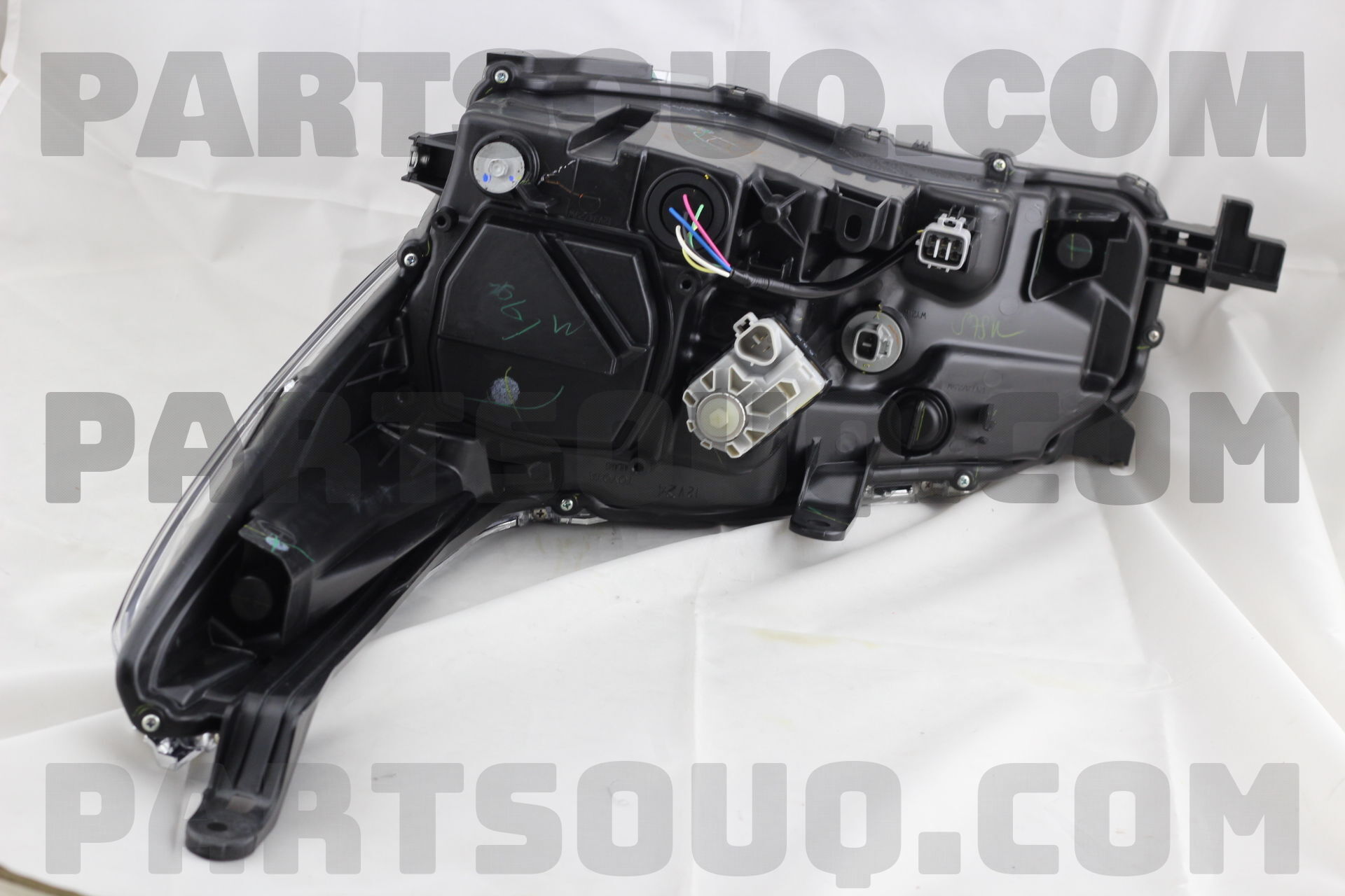 HEADLAMP ASSY, RH 811100KB60 | Toyota Parts | PartSouq