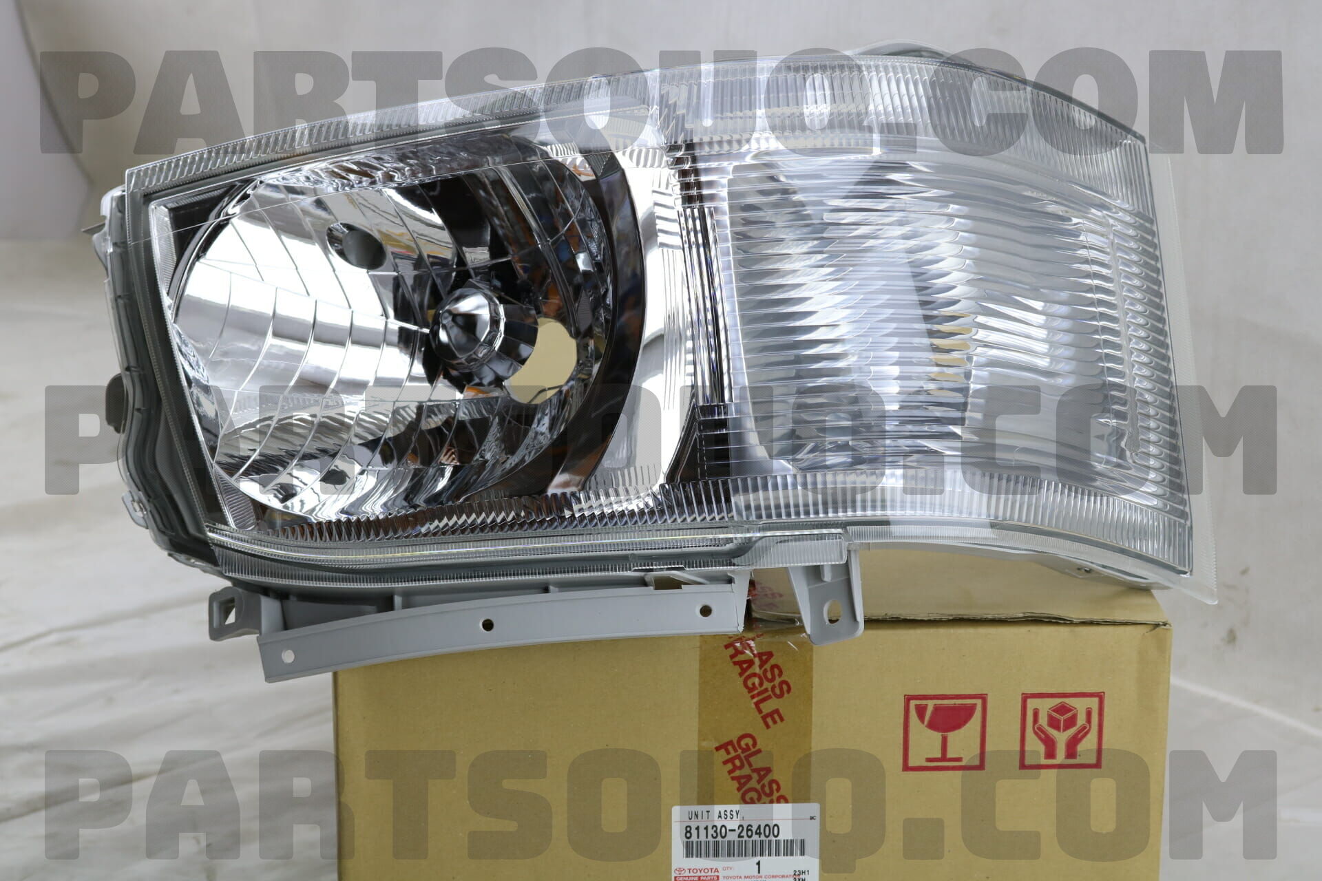UNIT ASSY, HEADLAMP, RH 8113026400 | Toyota Parts | PartSouq