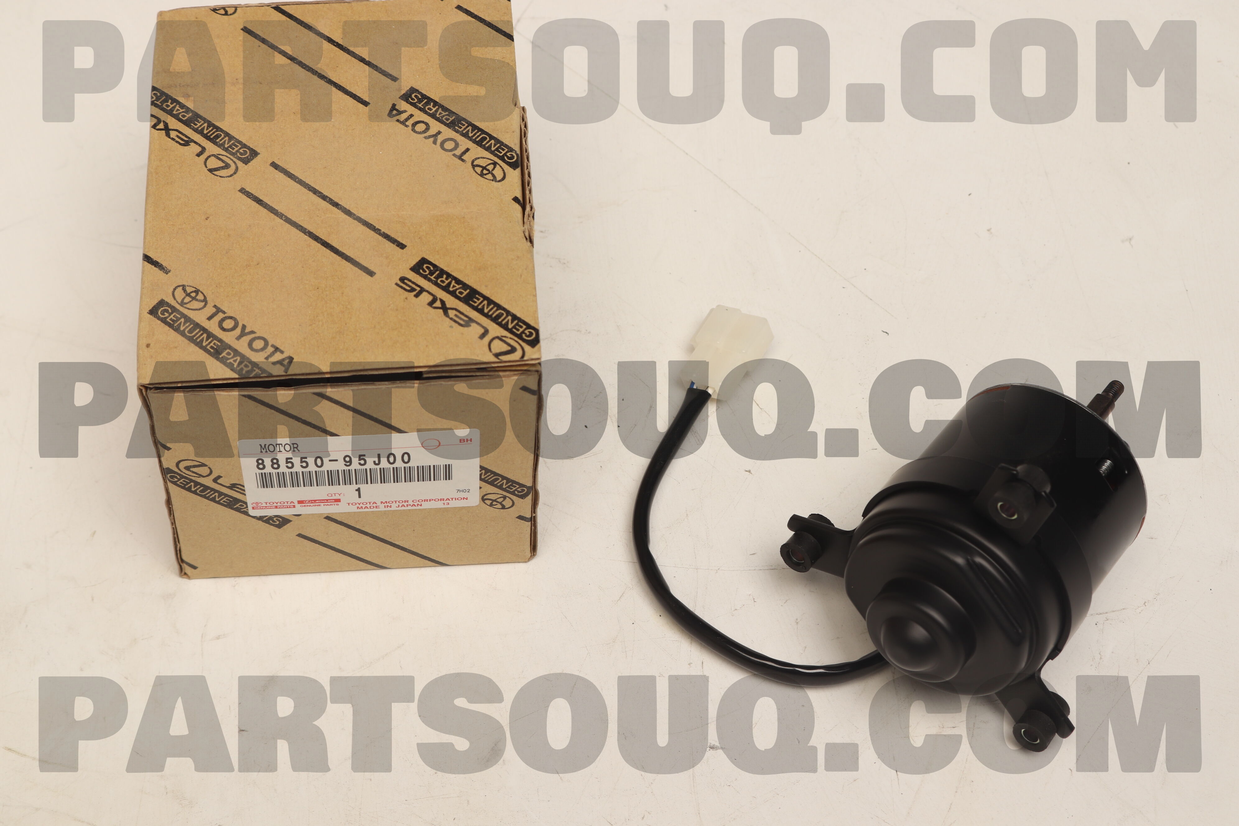 THERMISTOR ASSY AIR 8862060060 | Toyota Parts | PartSouq
